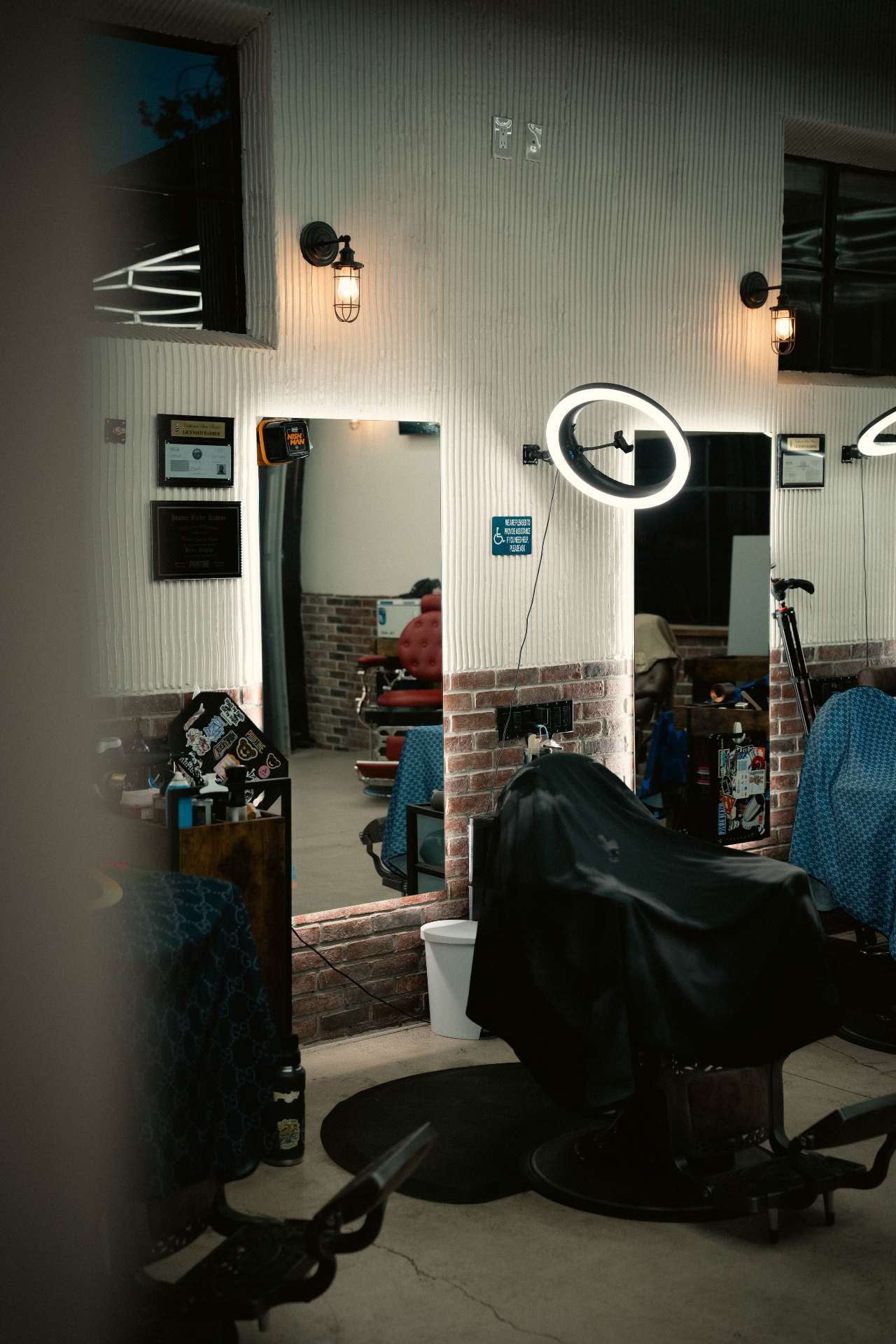 Red Chair Barber Shop | Classic Cuts. Done Right.